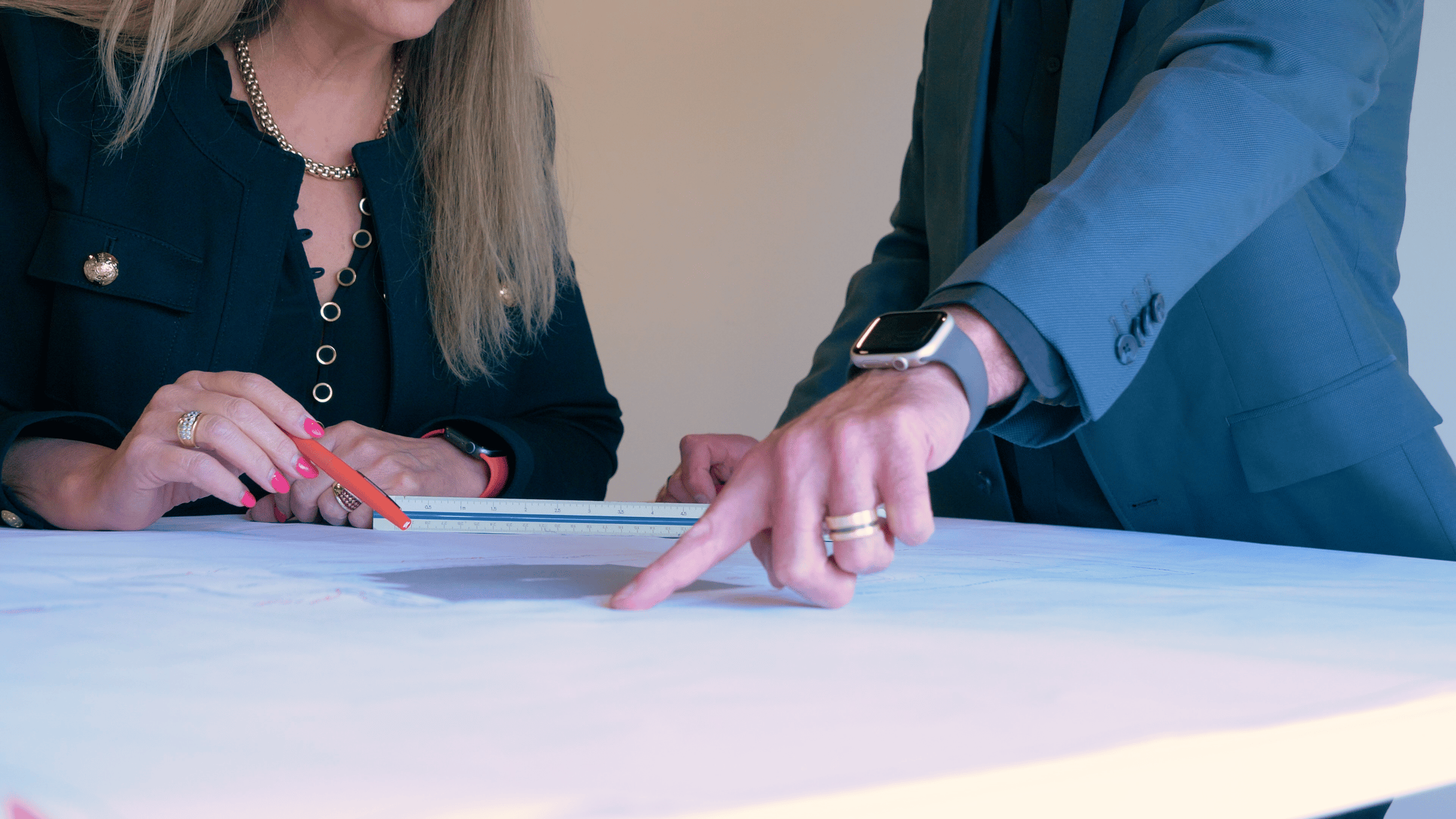 How Architects and Builders Solve Challenges Together