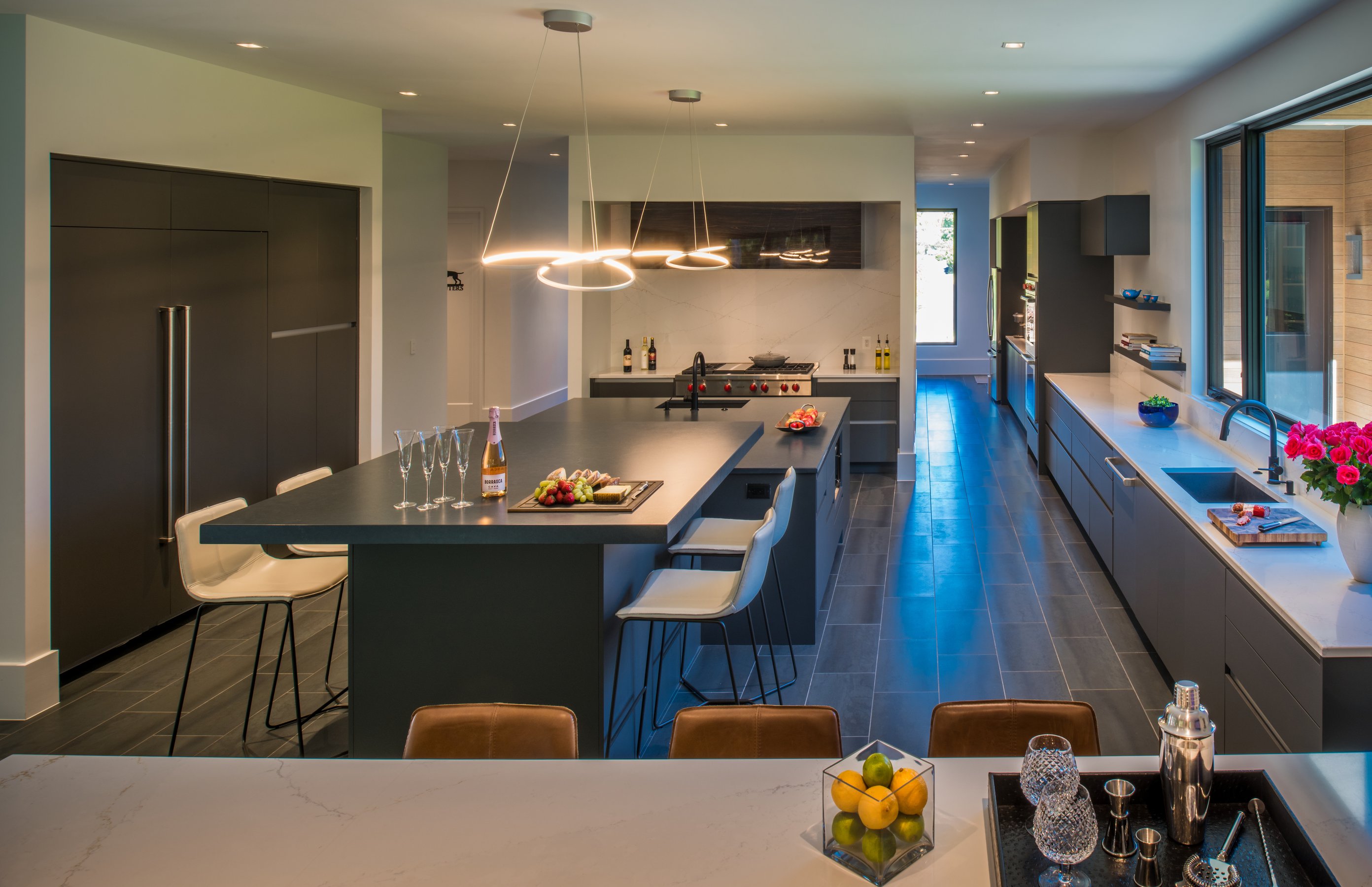 How to Design the Ultimate Entertainer's Dream Home